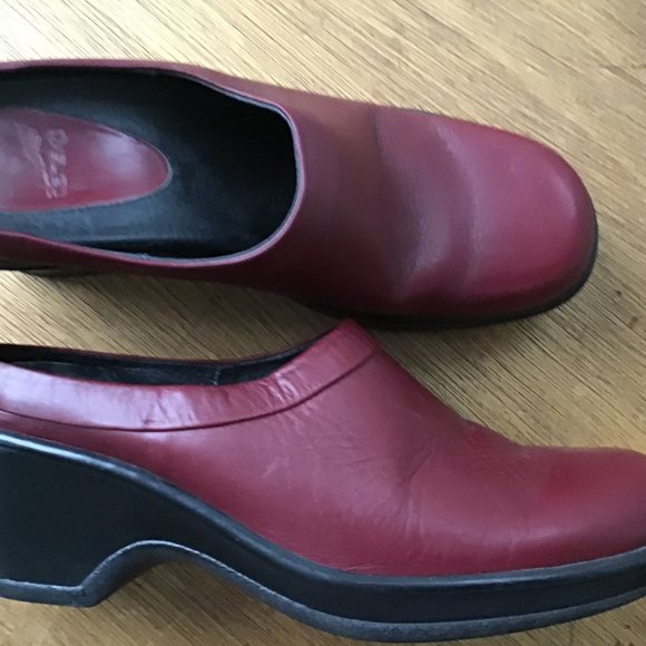 Dansko | Shoes | Dansko Dark Red Leather Open Back Mules Clogs 39 ...